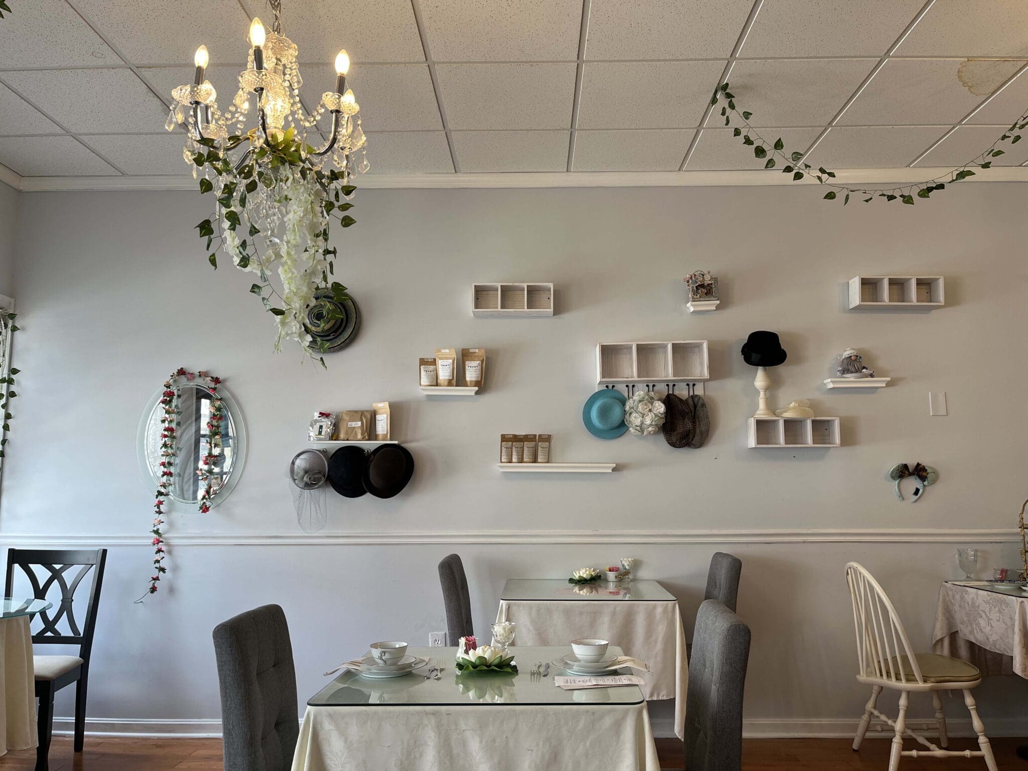 Review: Afternoon Tea at Miss Minerva's in Culpeper, Virginia
