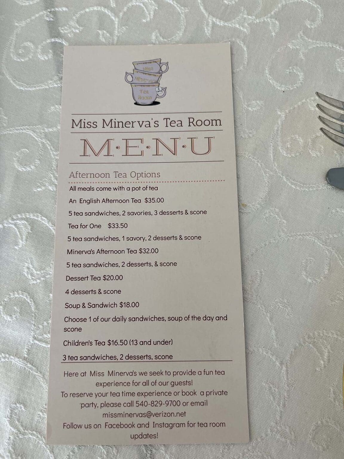 Review: Afternoon Tea at Miss Minerva's in Culpeper, Virginia
